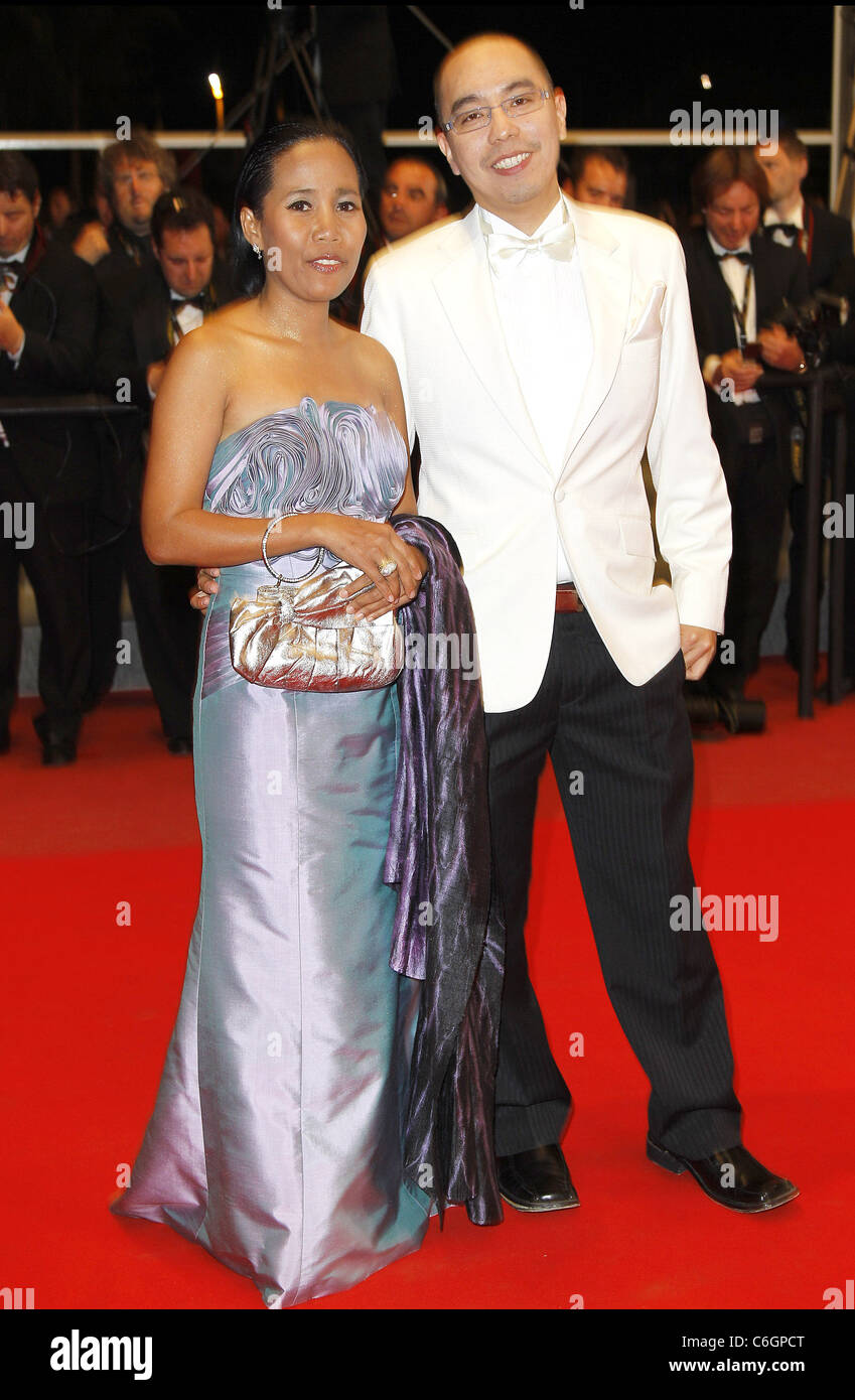 Apichatpong Weerasethakul and Wallapa Mongkolprasert arriving to 'Lung ...