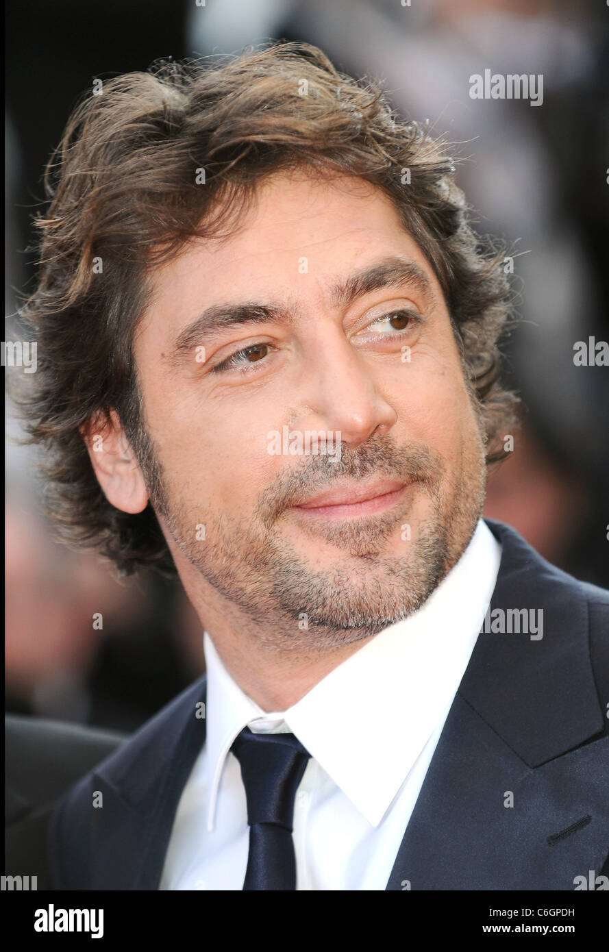 Javier Bardem arriving to 'Biutiful' Premiere at the Palais des ...