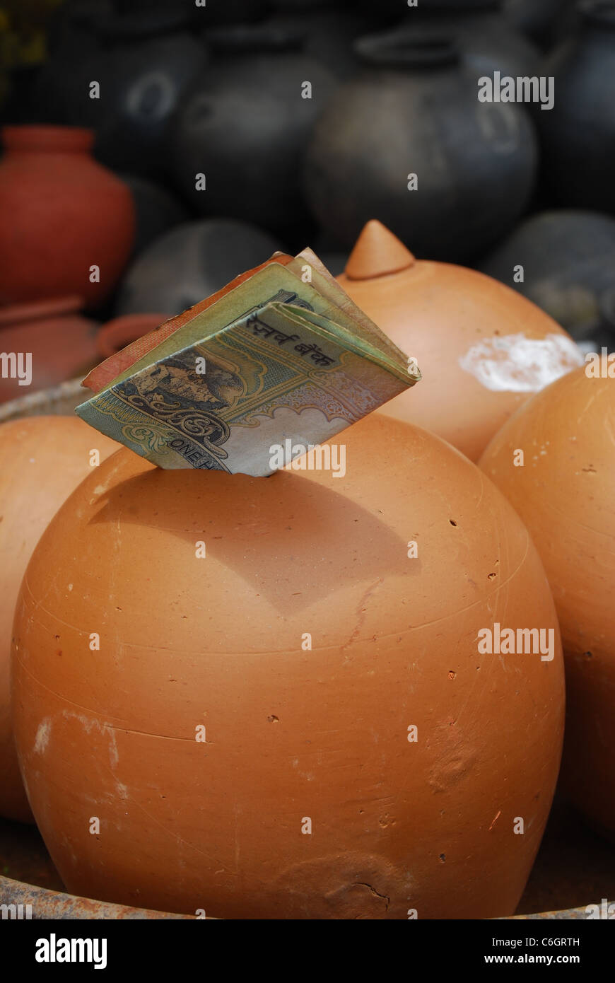 clay pot shop Stock Photo - Alamy