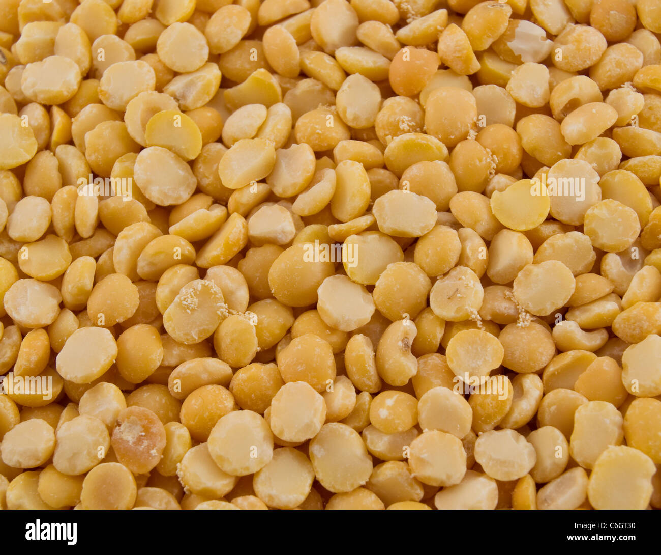 yellow peas background Stock Photo - Alamy