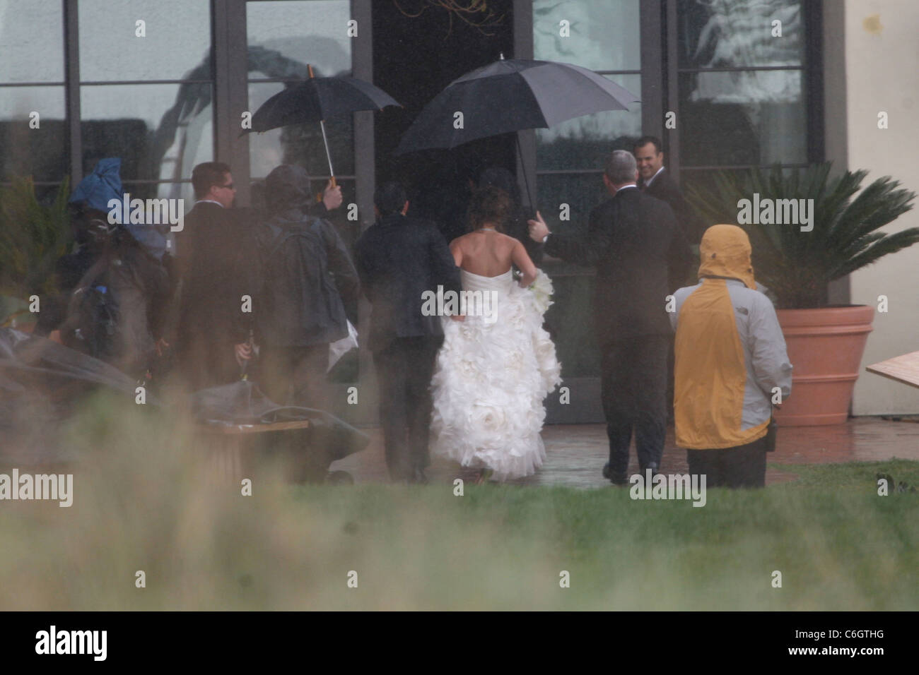 The bachelor wedding of Jason Mesnick and Molly Malaney held at ...