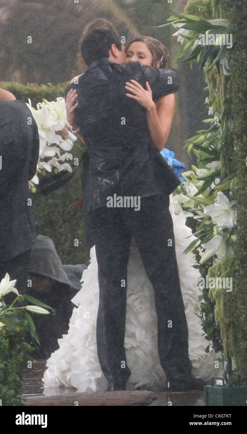 The bachelor wedding of Jason Mesnick and Molly Malaney held at ...