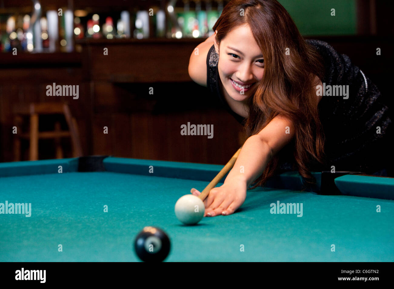 Womman hi-res stock photography and images - Alamy