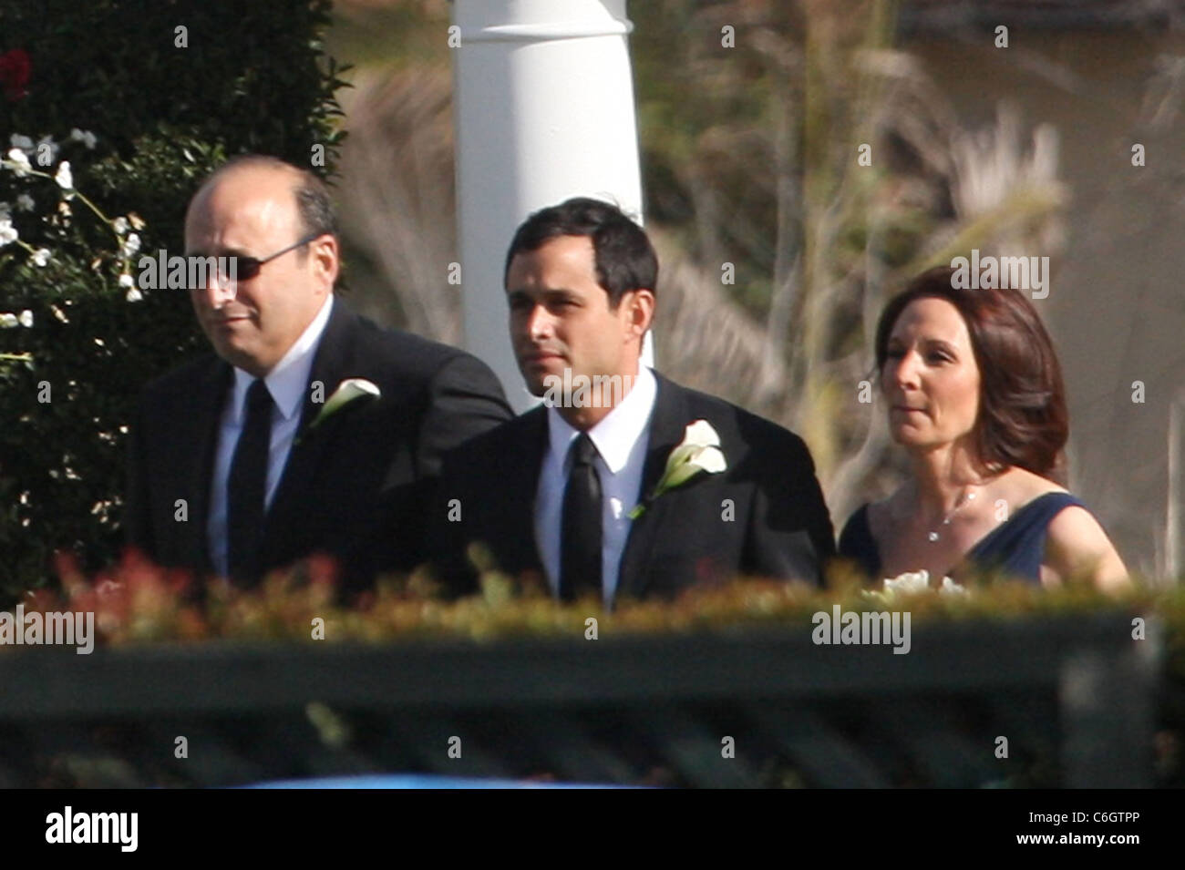The bachelor wedding of Jason Mesnick and Molly Malaney held at ...