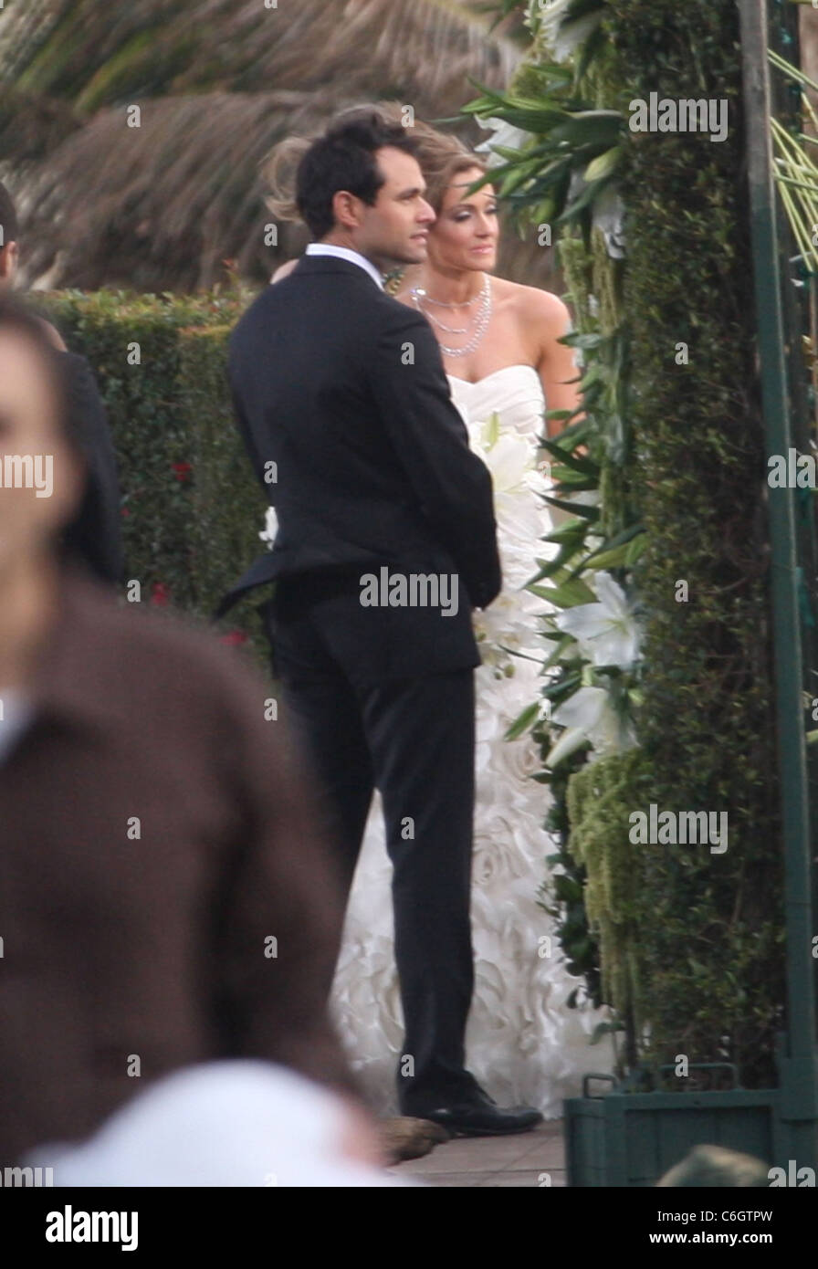 The bachelor wedding of Jason Mesnick and Molly Malaney held at ...