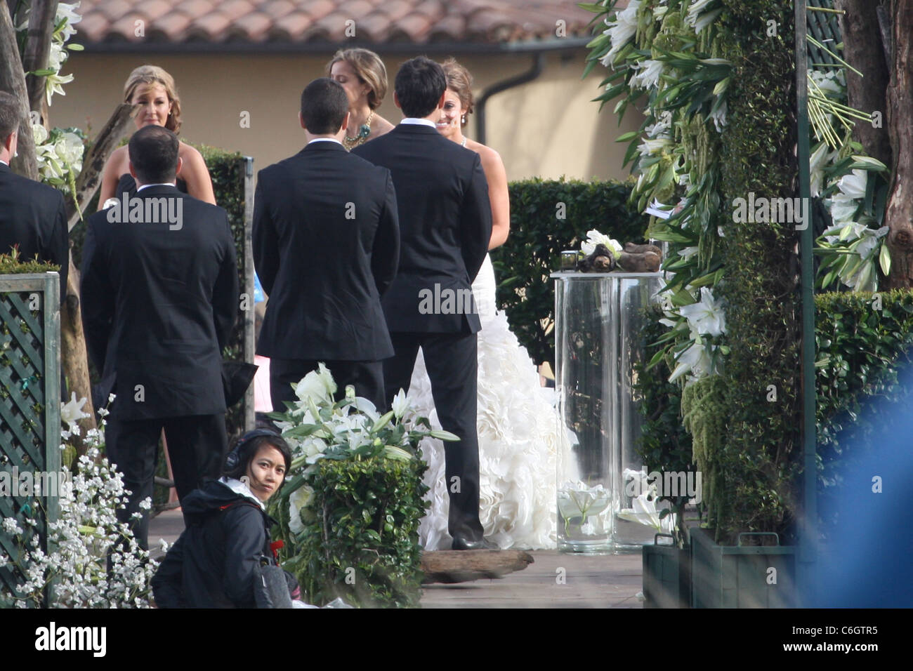 The bachelor wedding of Jason Mesnick and Molly Malaney held at ...