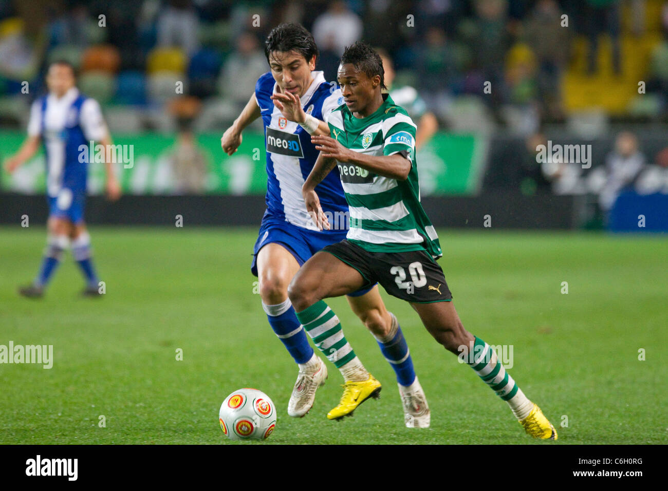 Yannick Djalo from Sporting fights for the ball with Fucile from F. C ...