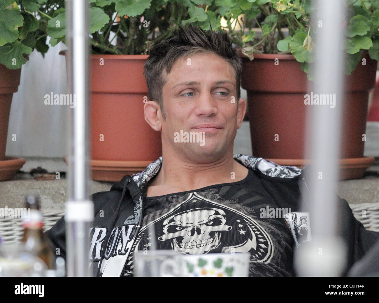 Alex Reid having lunch with his wife Katie Price and friends at the Ivy ...