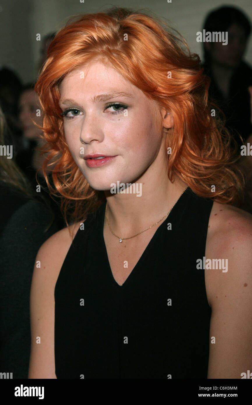 Micky Green Paris Fashion Week Ready to Wear Fall Winter 2010 - Jean ...