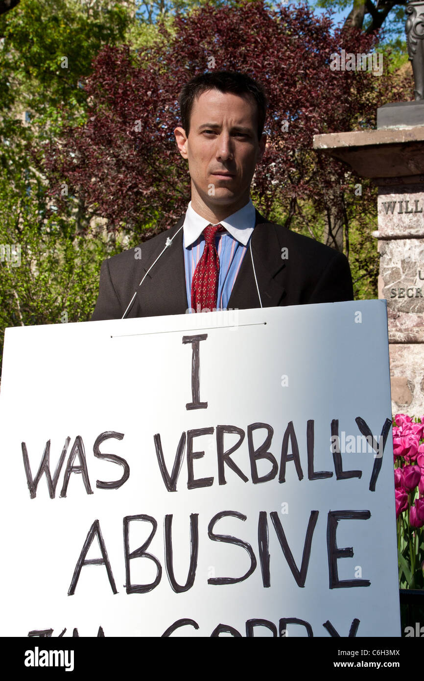 Jeff Ragsdale comedian and actor carries out his latest stunt by ...