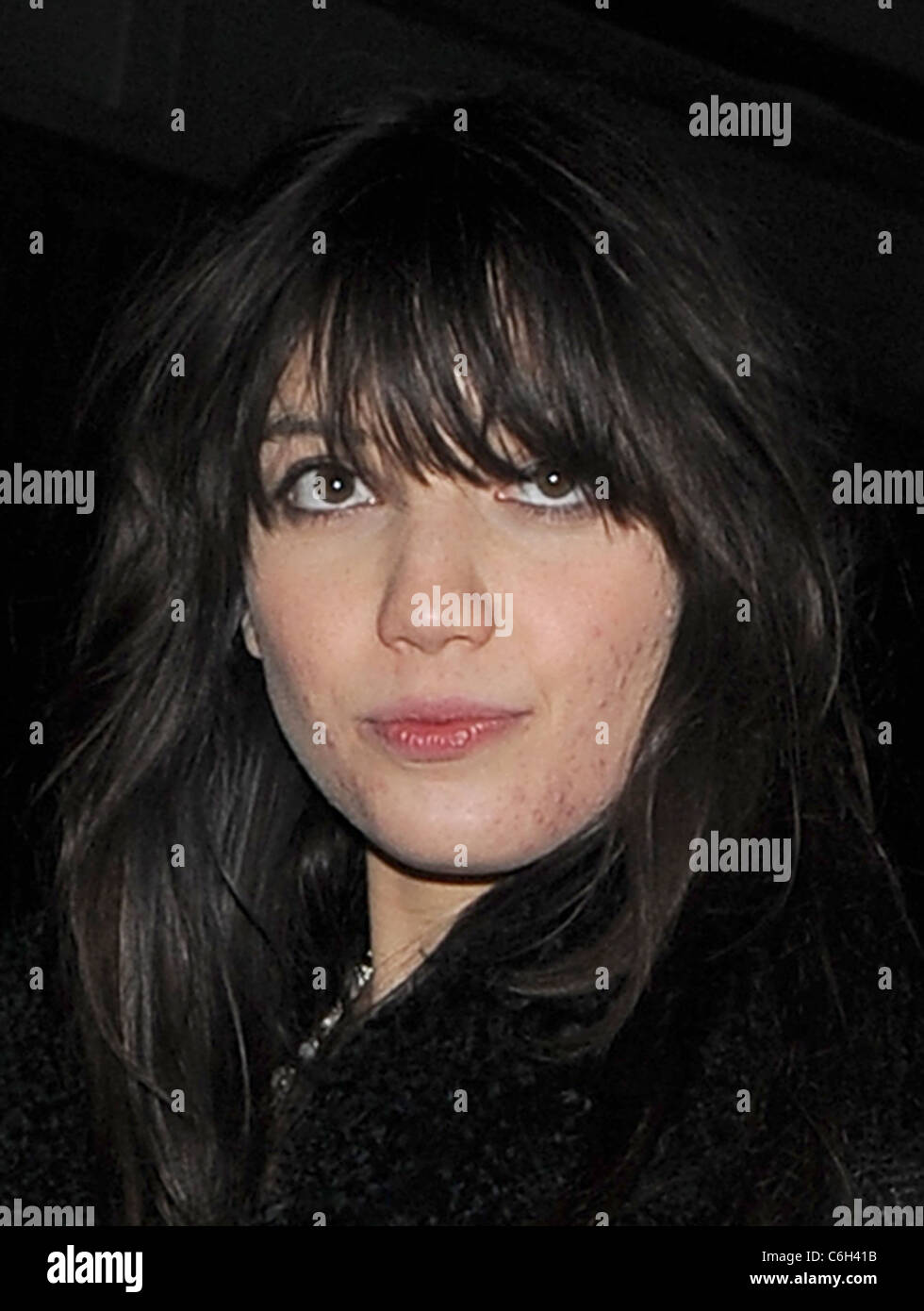 Daisy lowe banksy hi-res stock photography and images - Alamy