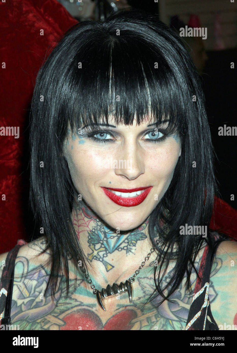 Michelle "Bombshell" McGhee the first woman to step forward claiming to ...