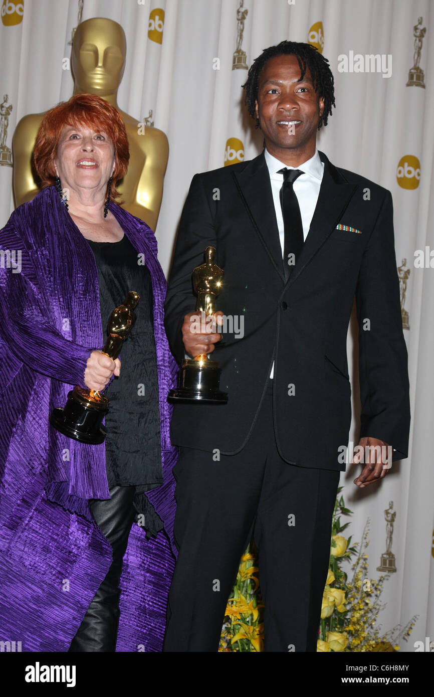 Filmmakers Elinor Burkett and Roger Ross Williams, winners of Best ...
