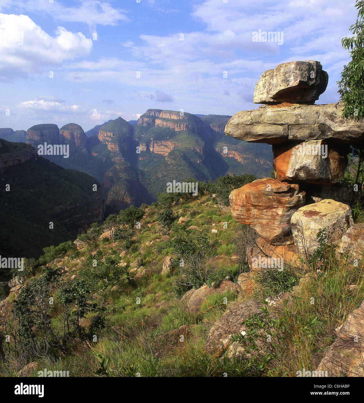 Three balancing rocks hi-res stock photography and images - Alamy