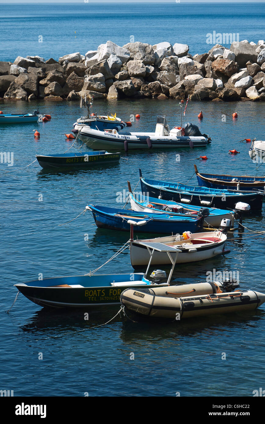 Row boat motor hi-res stock photography and images - Alamy