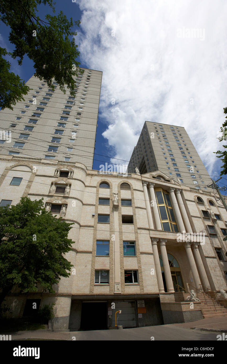 Tall apartment blocks hi-res stock photography and images - Alamy