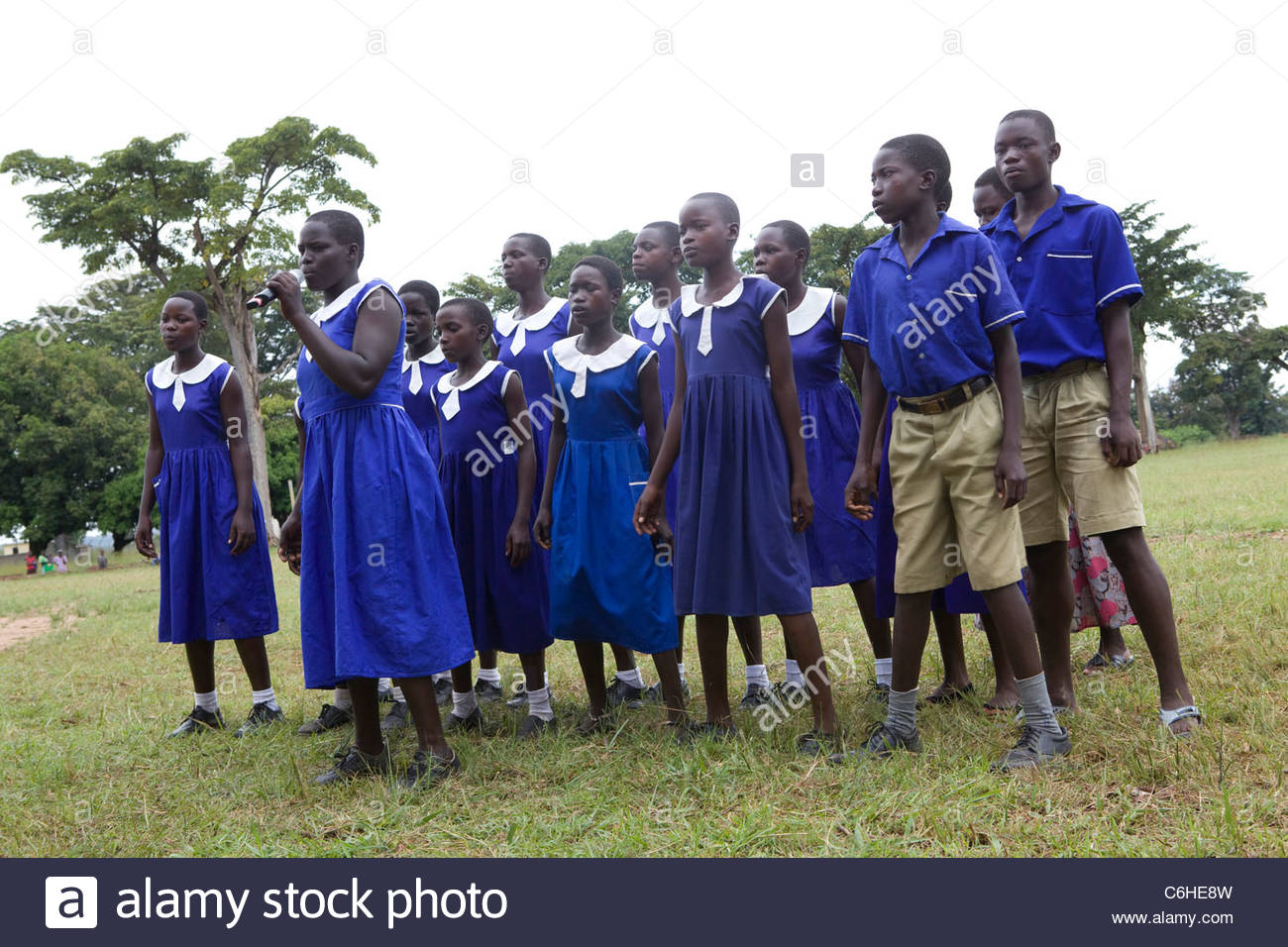 School Children Singing Stock Photos & School Children Singing Stock ...