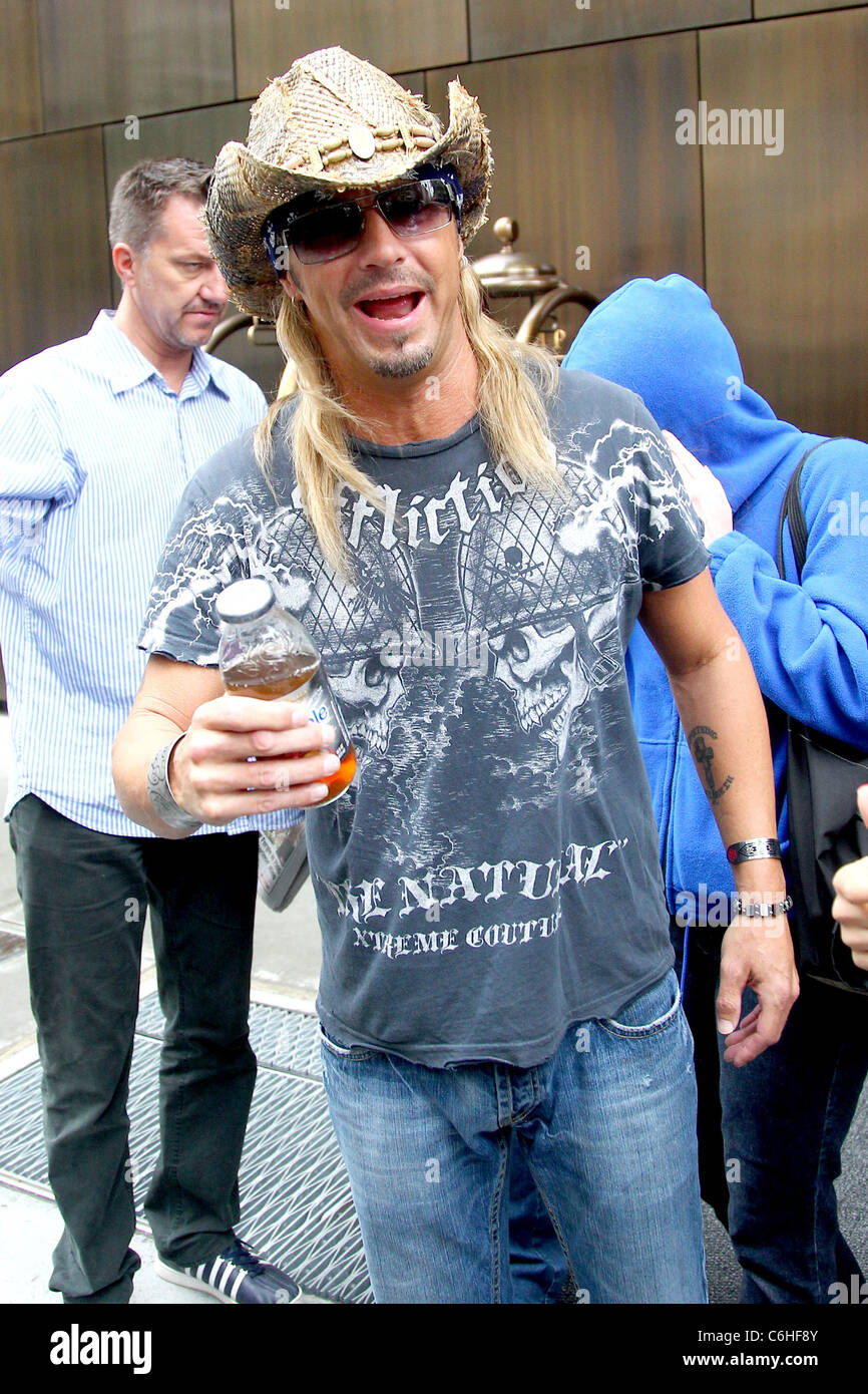Bret Michaels the winner of NBC's 'Celebrity Apprentice' leaving his ...
