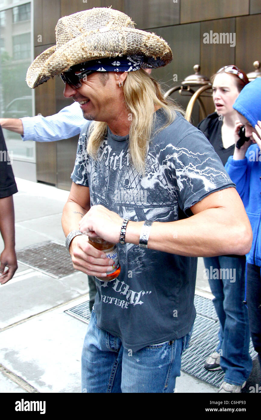 Bret Michaels the winner of NBC's 'Celebrity Apprentice' leaving his ...