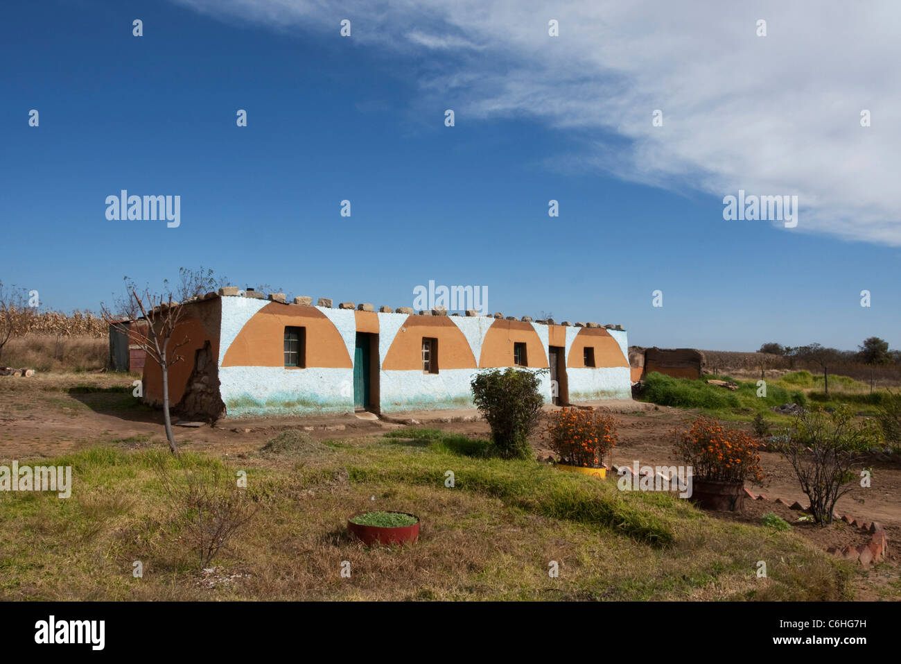 Rural homestead africa hi-res stock photography and images - Alamy