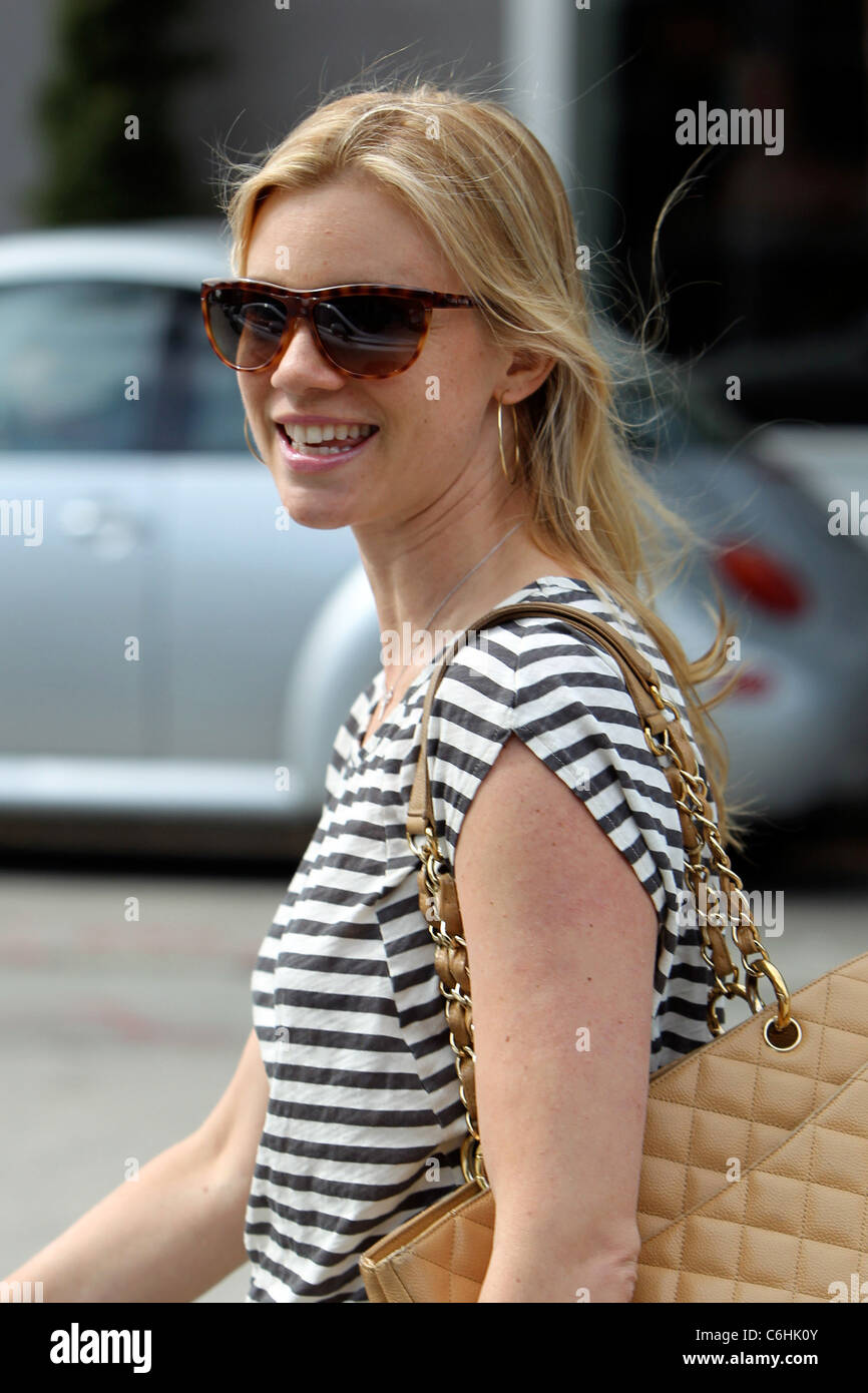 Amy Smart seen leaving the Diesel boutique in West Hollywood. Los ...