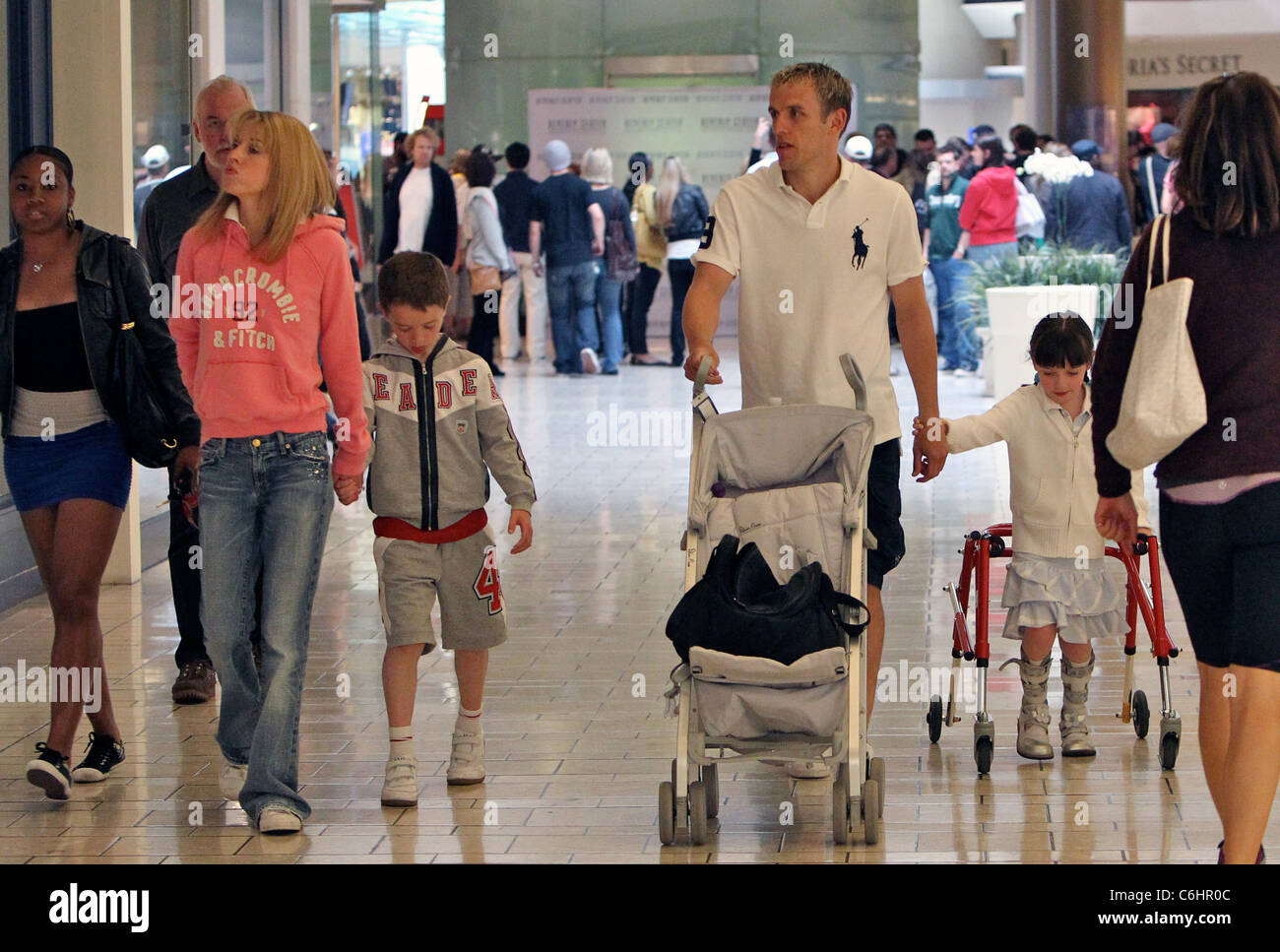 Phil and isabella neville hi-res stock photography and images - Alamy