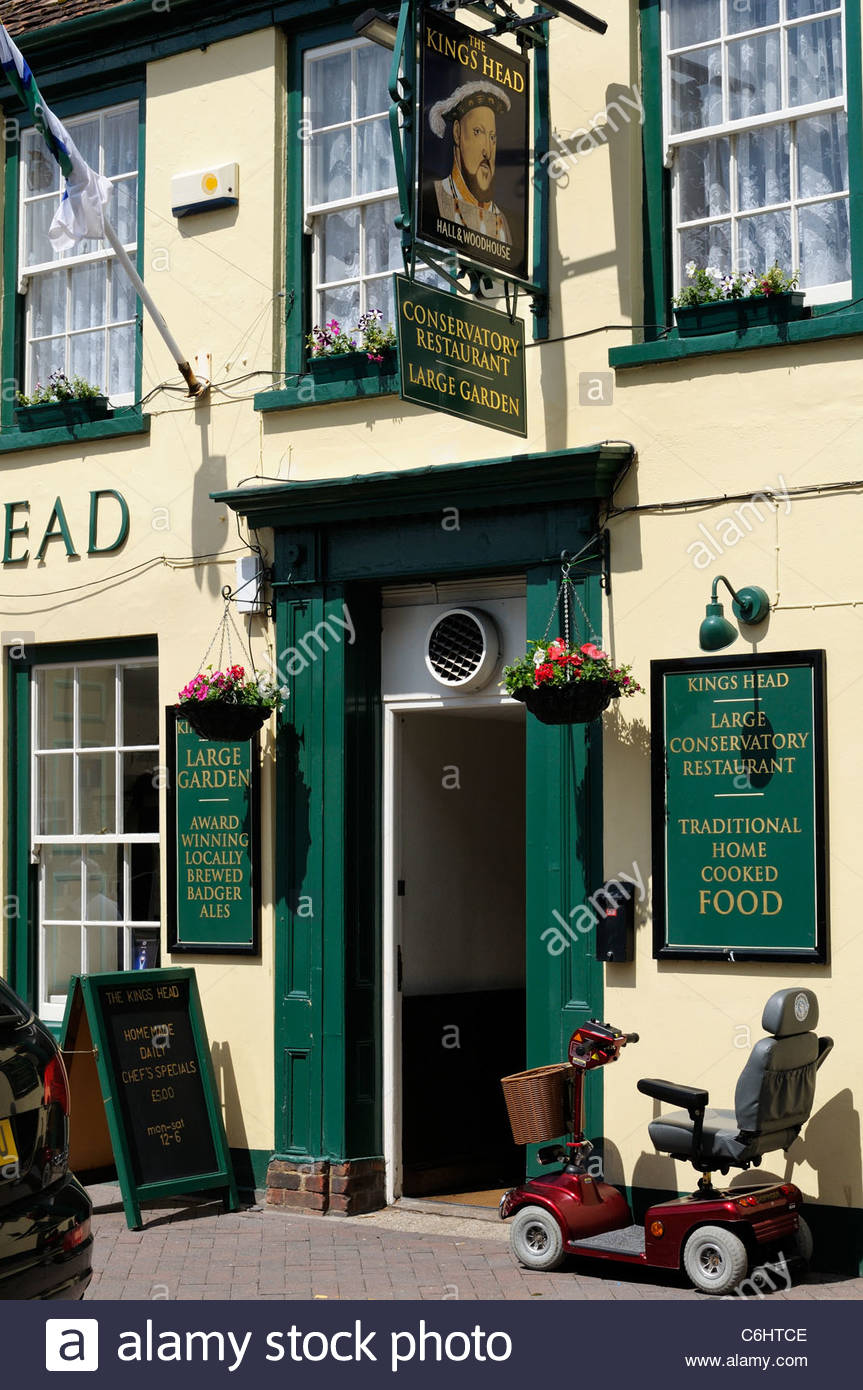 Poole Dorset Uk Pub Stock Photos & Poole Dorset Uk Pub Stock Images - Alamy