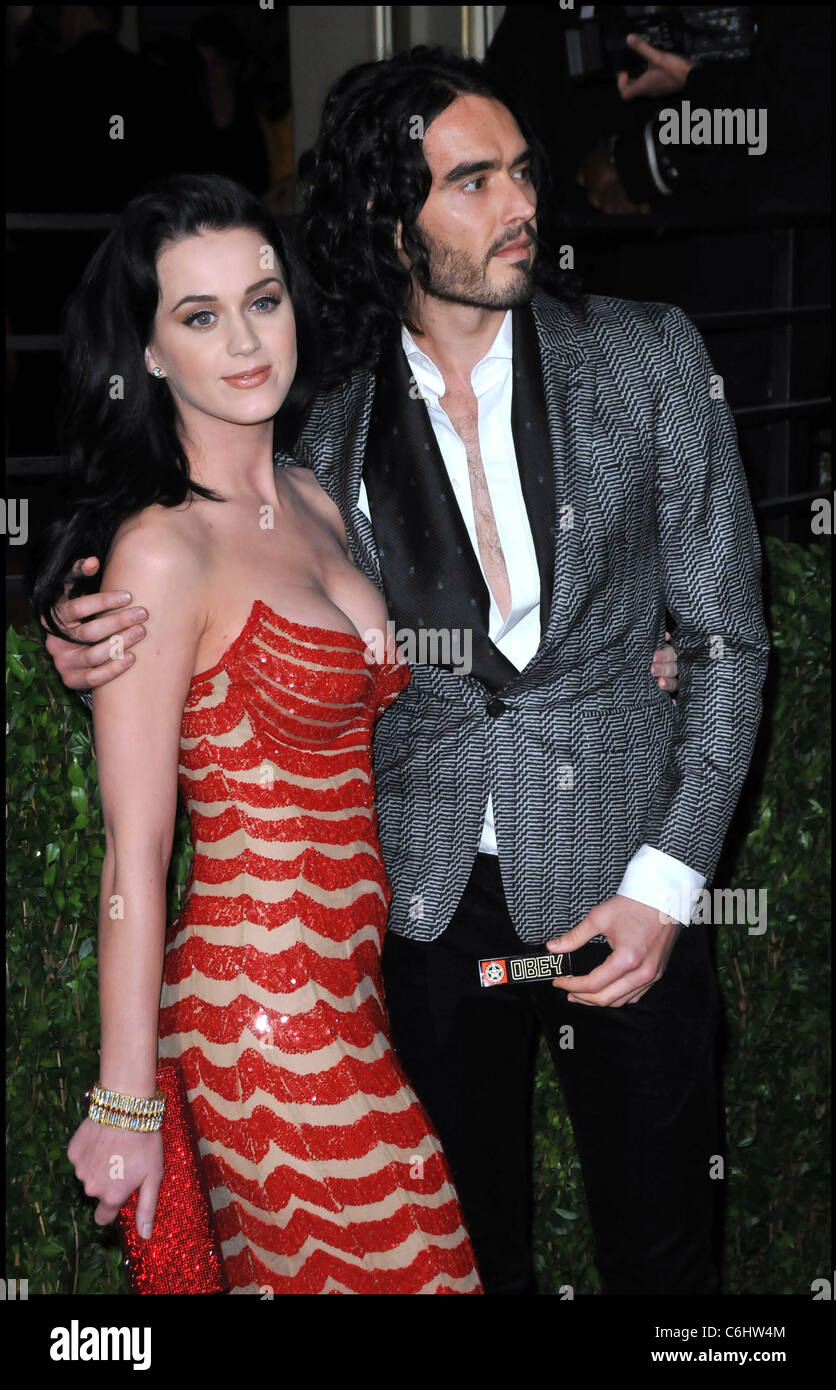 Katy Perry and Russell Brand The 82nd Annual Academy Awards (Oscars ...