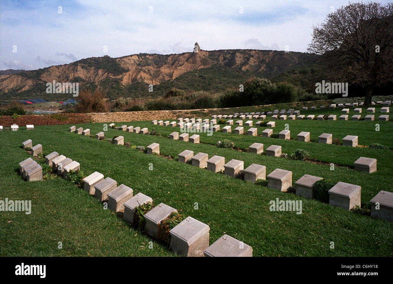 Ari Burnu Cemetery,cemetery Gallipoli Battlefield Turkey from 1915 ...