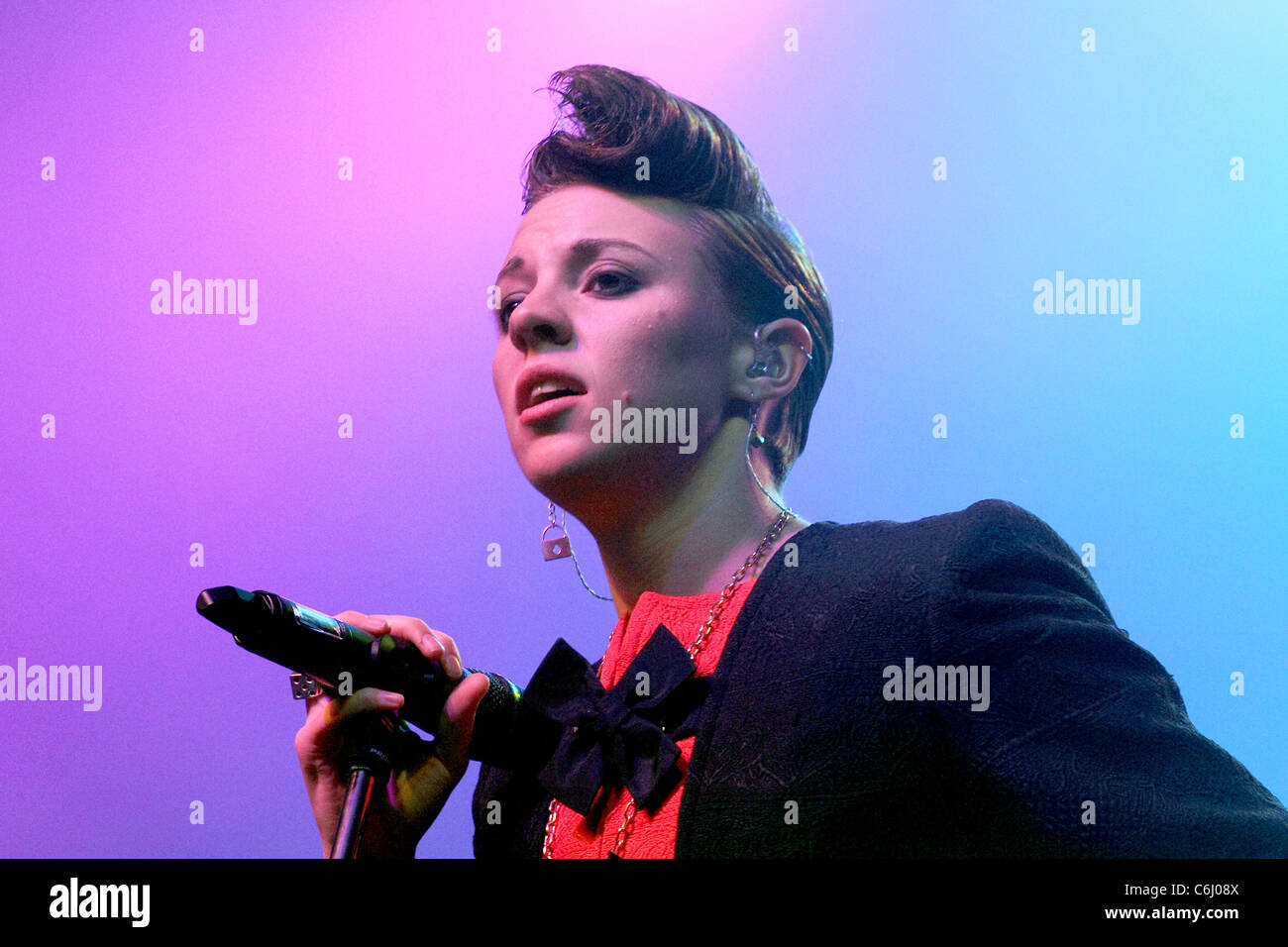 Elly Jackson La Roux performing live in concert at Thebarton Theatre ...