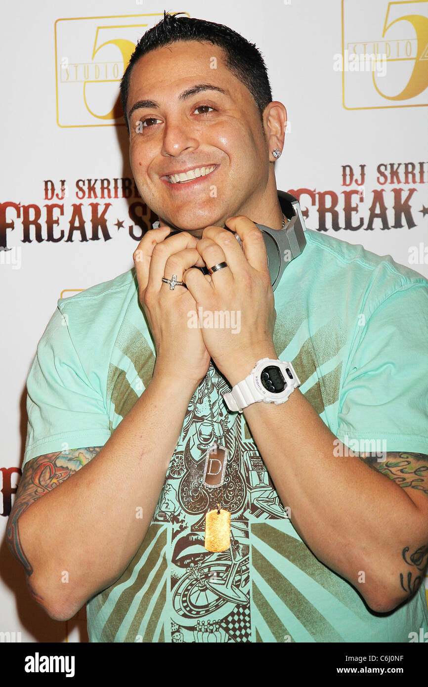 DJ Scribble Rock legend Dave Navarro joins DJ Skribble at Studio 54 for ...