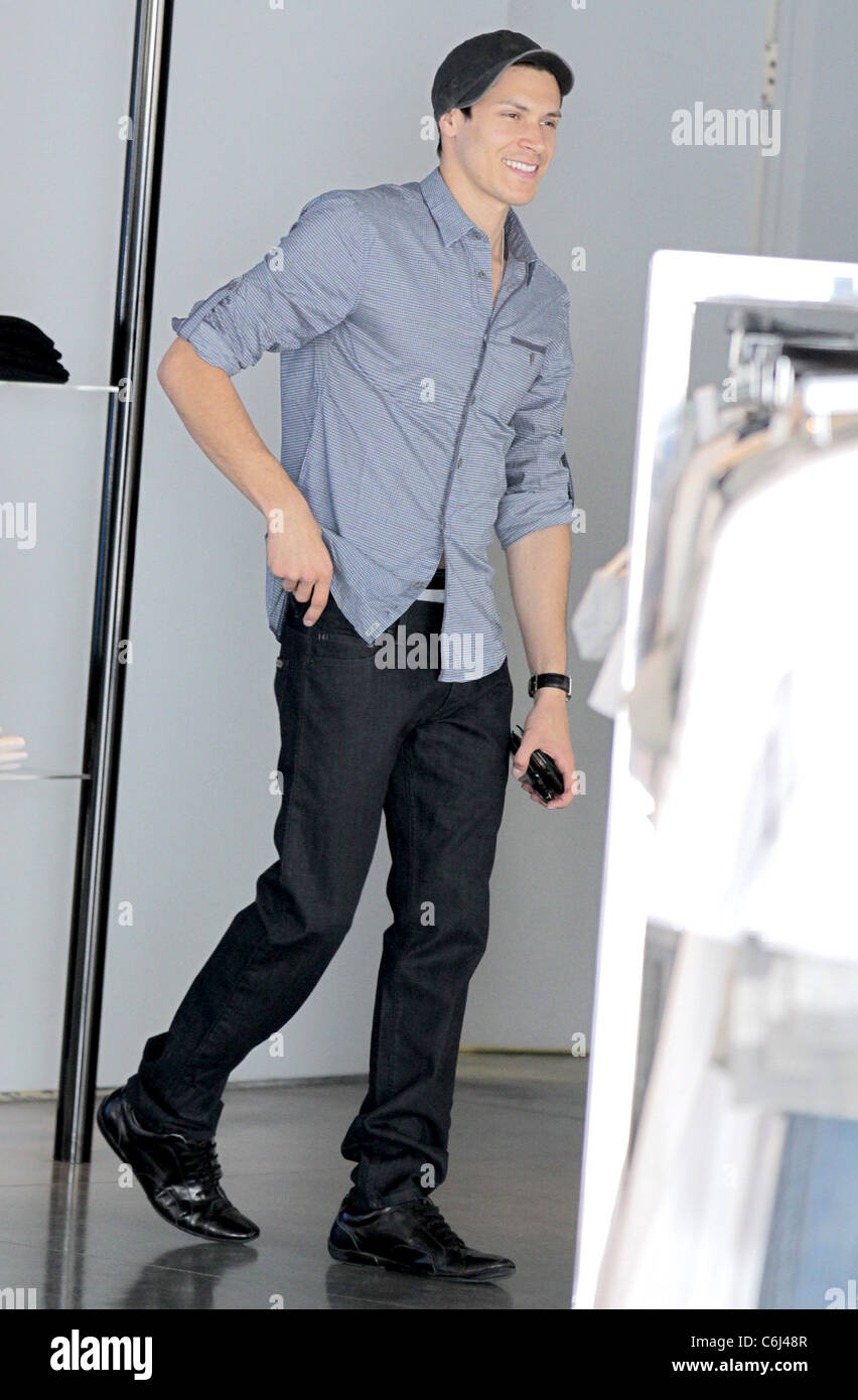 Alex Meraz 'The Twilight Saga: New Moon' actor shopping at Armani ...