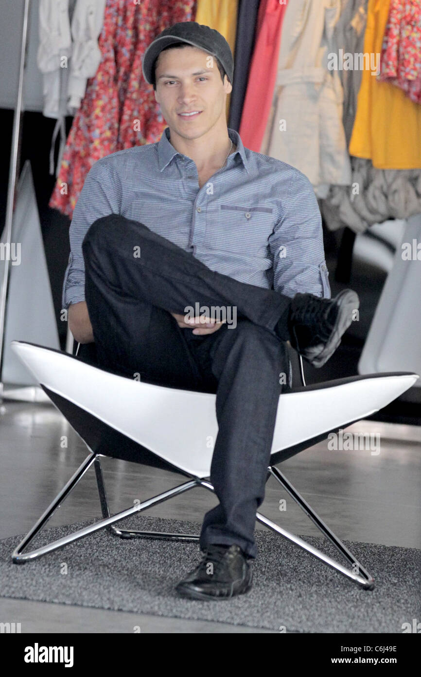 Alex Meraz 'The Twilight Saga: New Moon' actor shopping at Armani ...