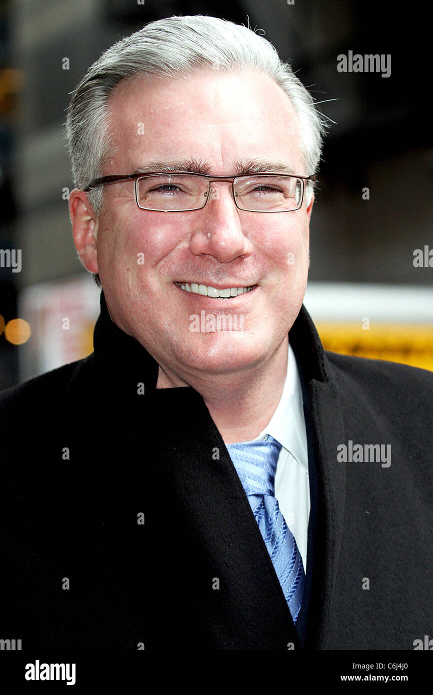 Keith Olbermann outside The Ed Sullivan Theater for 'The Late Show ...
