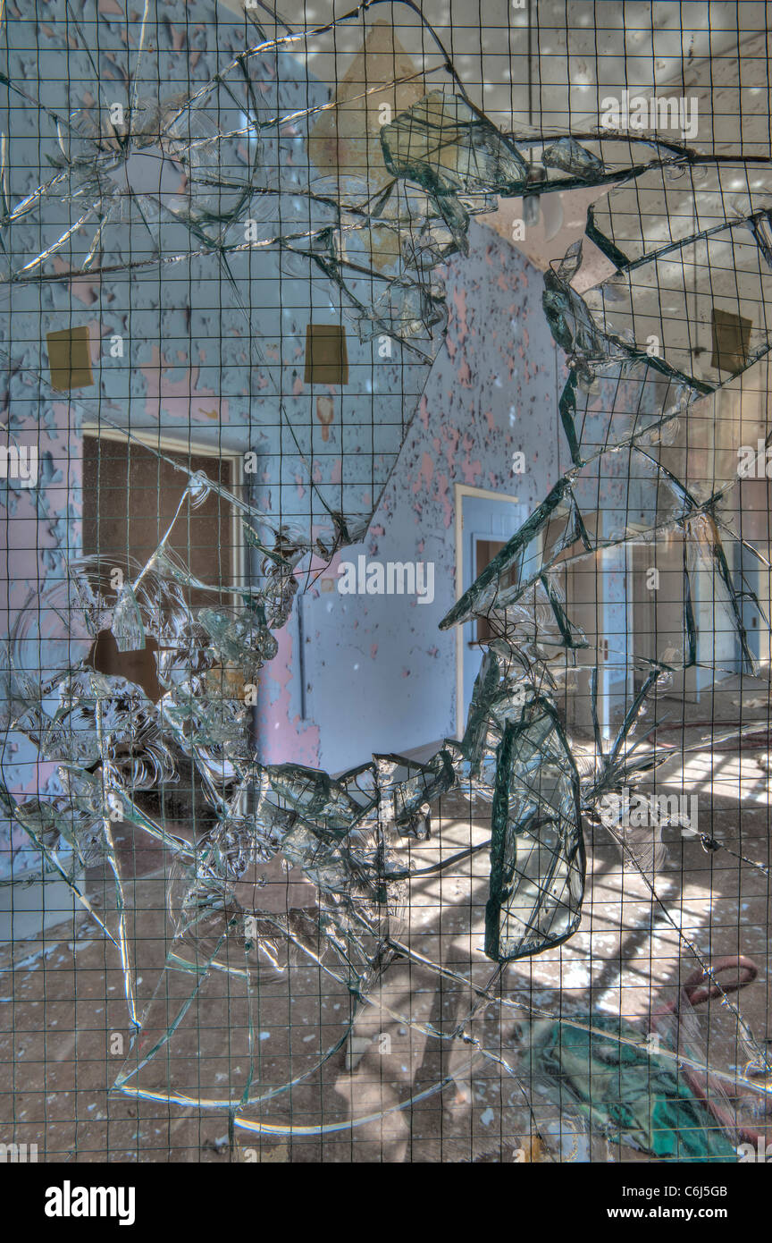 Deva asylum hi-res stock photography and images - Alamy