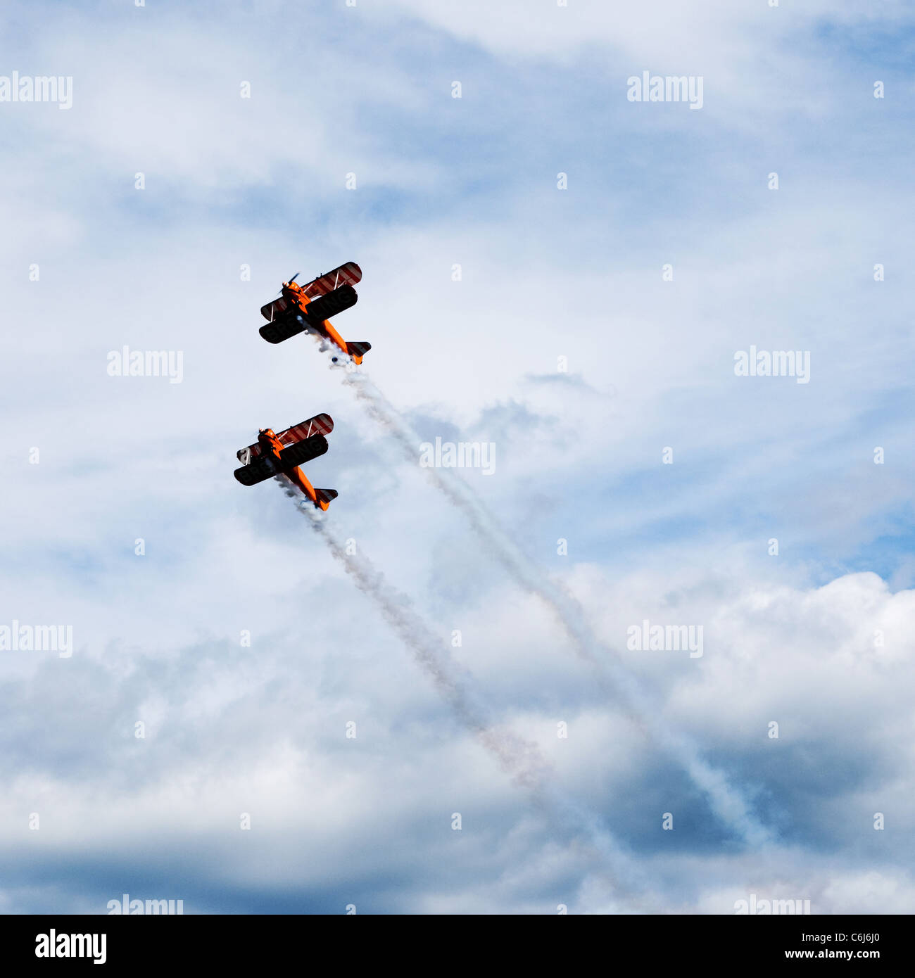 Old bi plane hi-res stock photography and images - Alamy