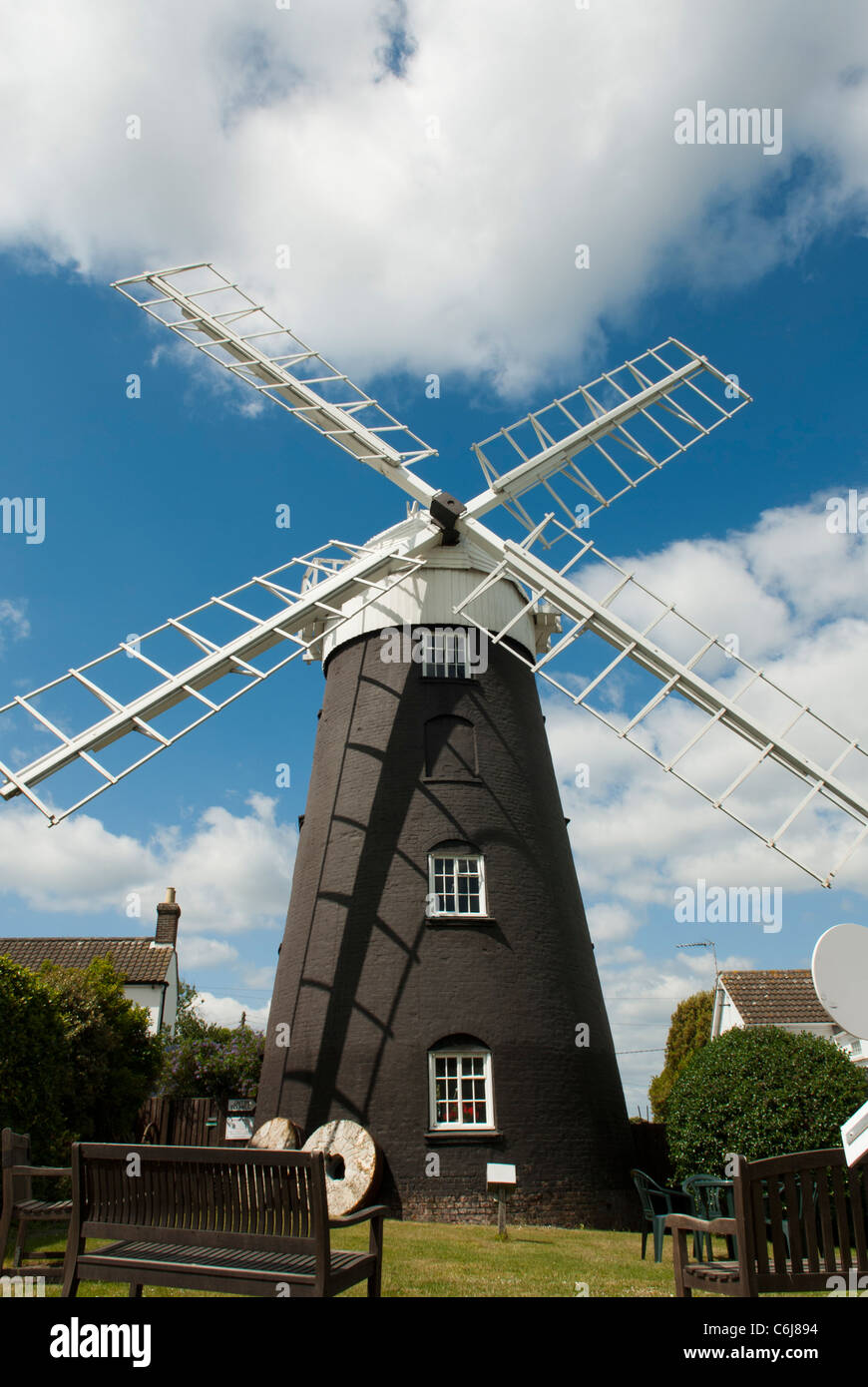 Stow mill mundesley hi-res stock photography and images - Alamy