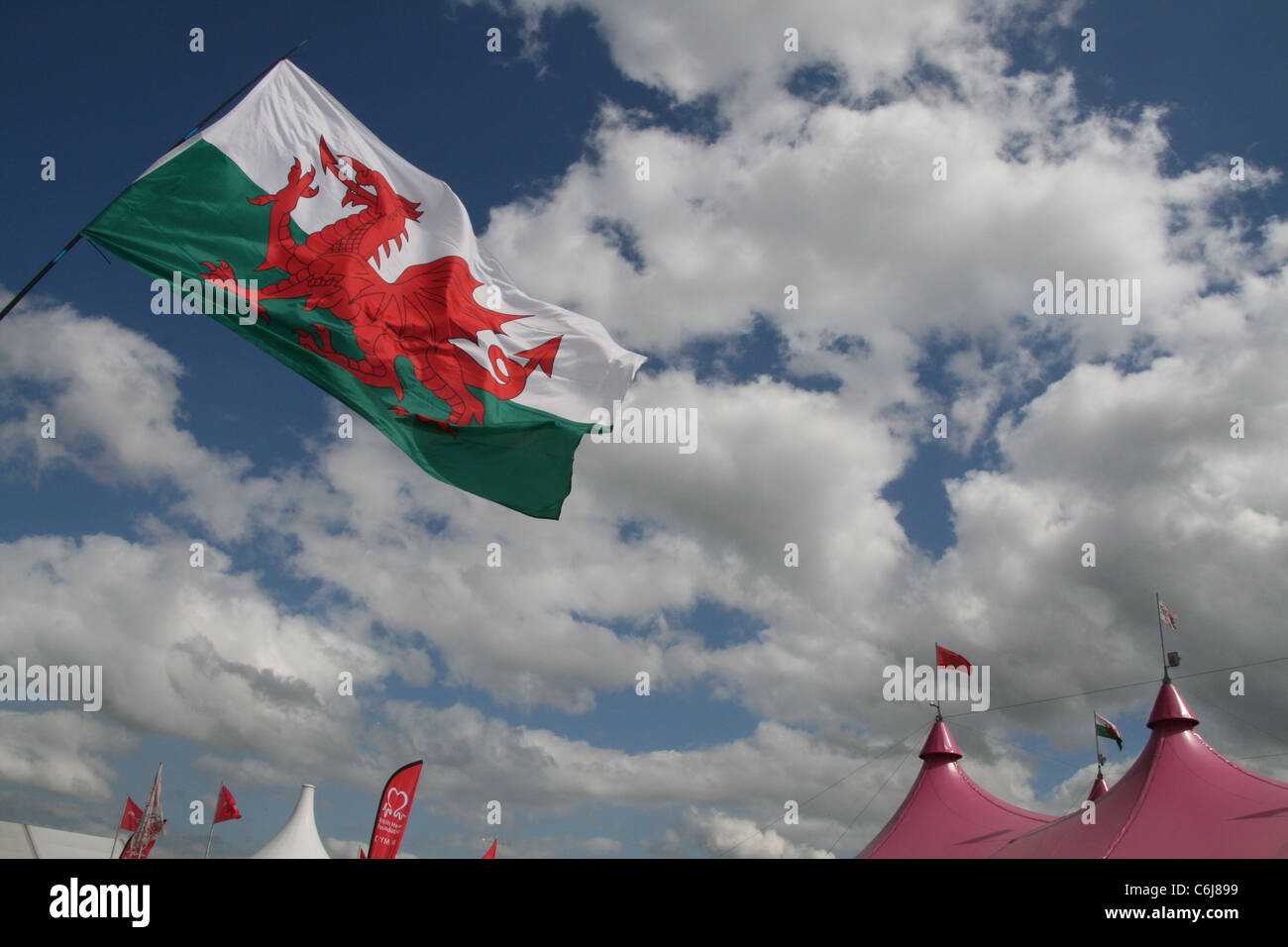 Welsh national flag flying in hi-res stock photography and images - Alamy