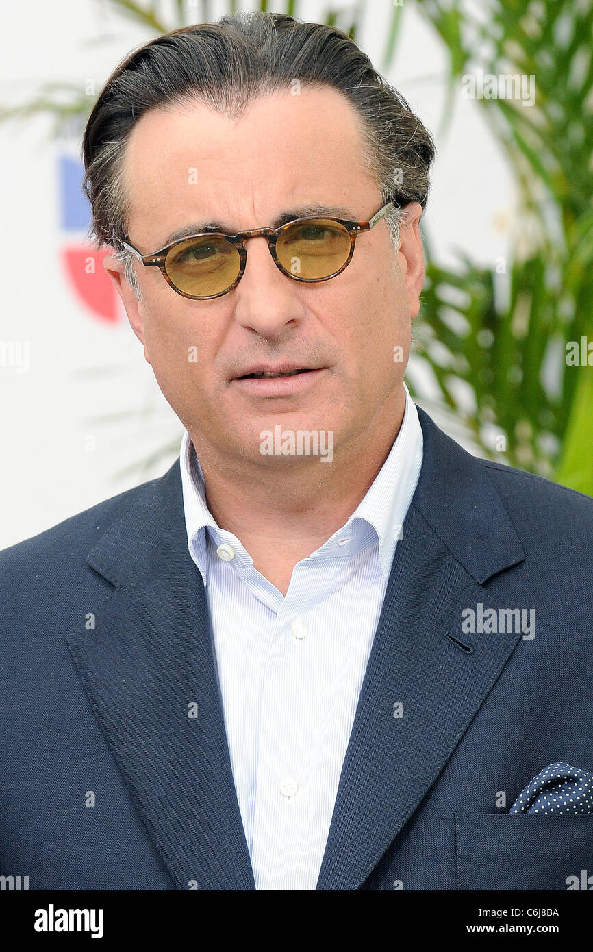 Andy Garcia Latin artists appear to record 'Somos to El Mundo' the ...