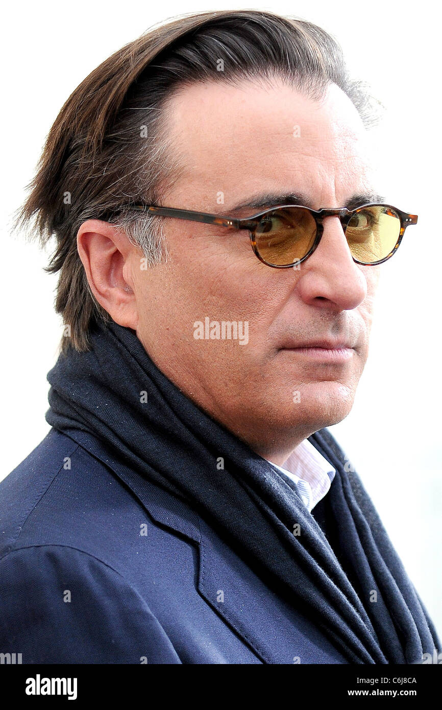 Andy Garcia Latin artists appear to record 'Somos to El Mundo' the ...