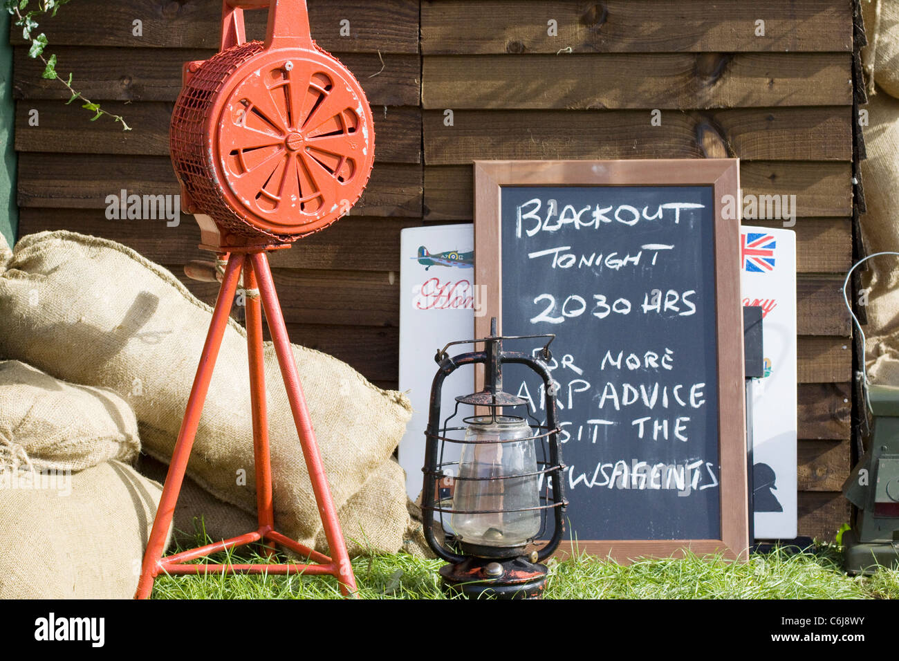 Blackout poster hi-res stock photography and images - Alamy