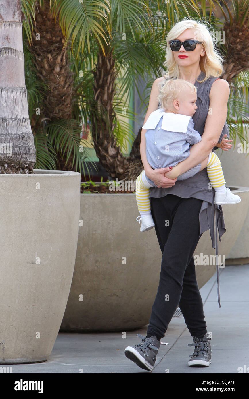 Zuma Rossdale and Gwen Stefani Gwen Stefani shopping with her family at ...