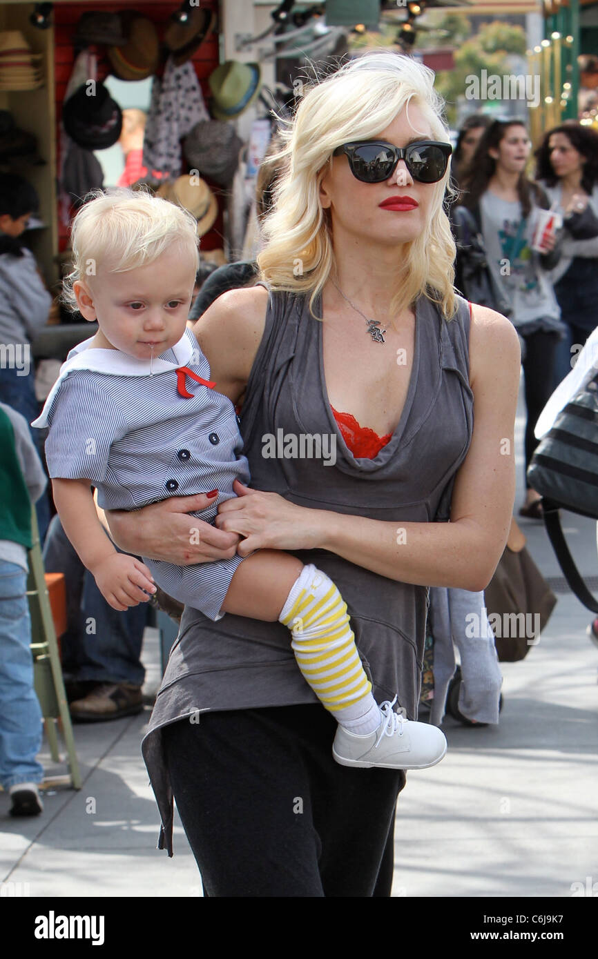 Zuma Rossdale and Gwen Stefani Gwen Stefani shopping with her family at ...