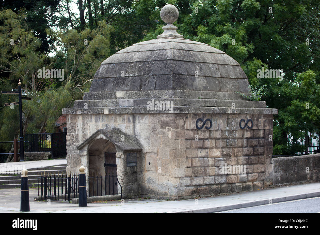 Old lock up gaol prison hi-res stock photography and images - Alamy