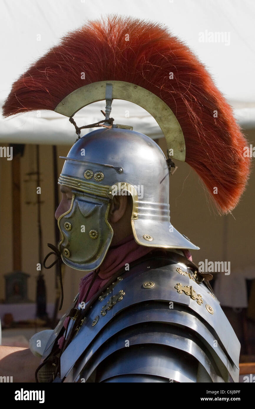 Roman uniform hi-res stock photography and images - Alamy
