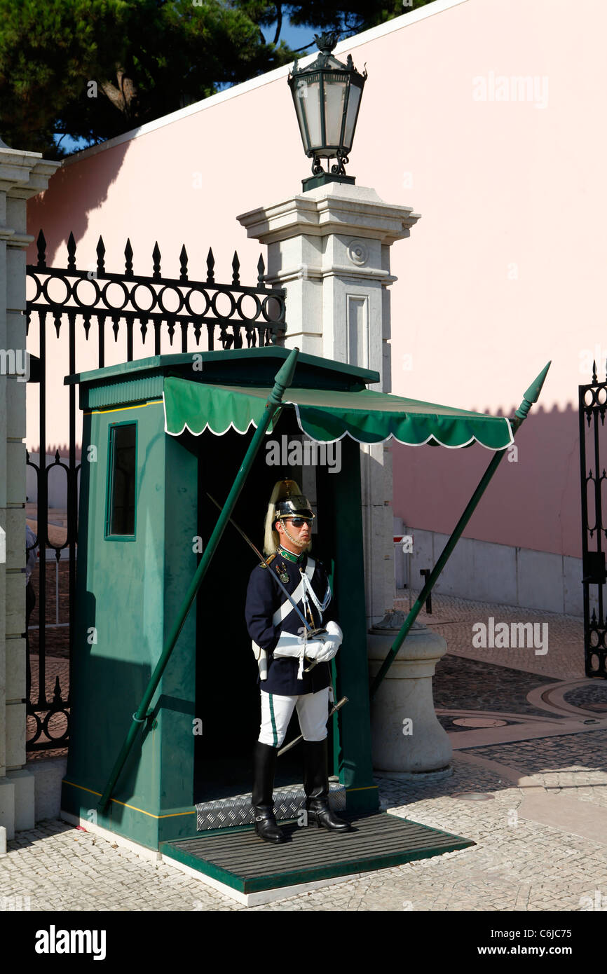 Portuguese republican national guard hi-res stock photography and ...