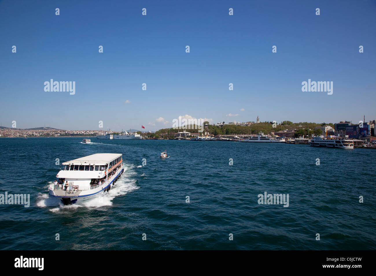 Ferry under bridge hi-res stock photography and images - Alamy