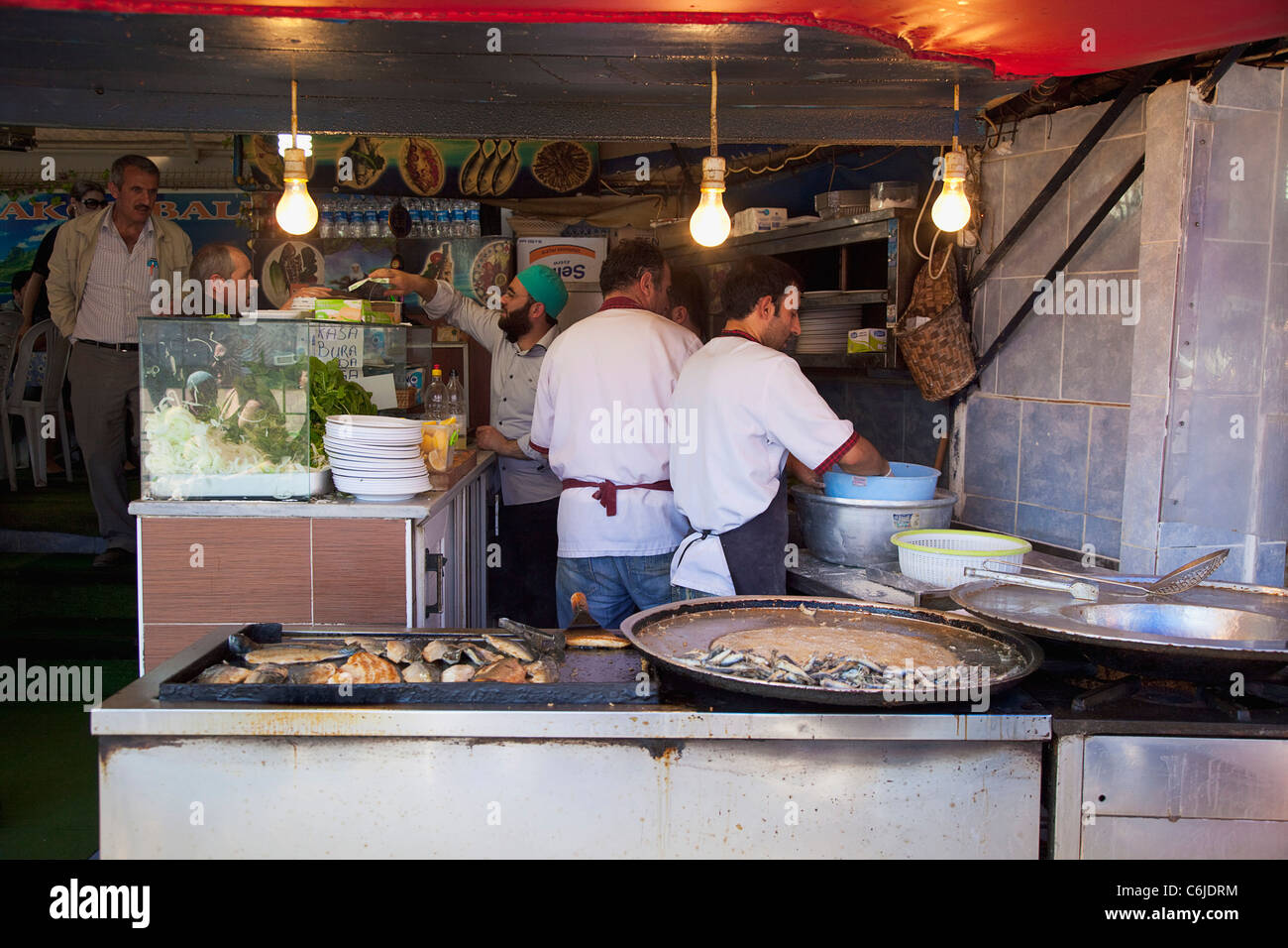 Turkey, Istanbul, Karakoy, Galata fish market, stall selling freshly ...