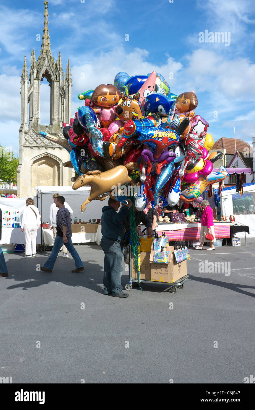 Balloon seller colourful hi-res stock photography and images - Alamy