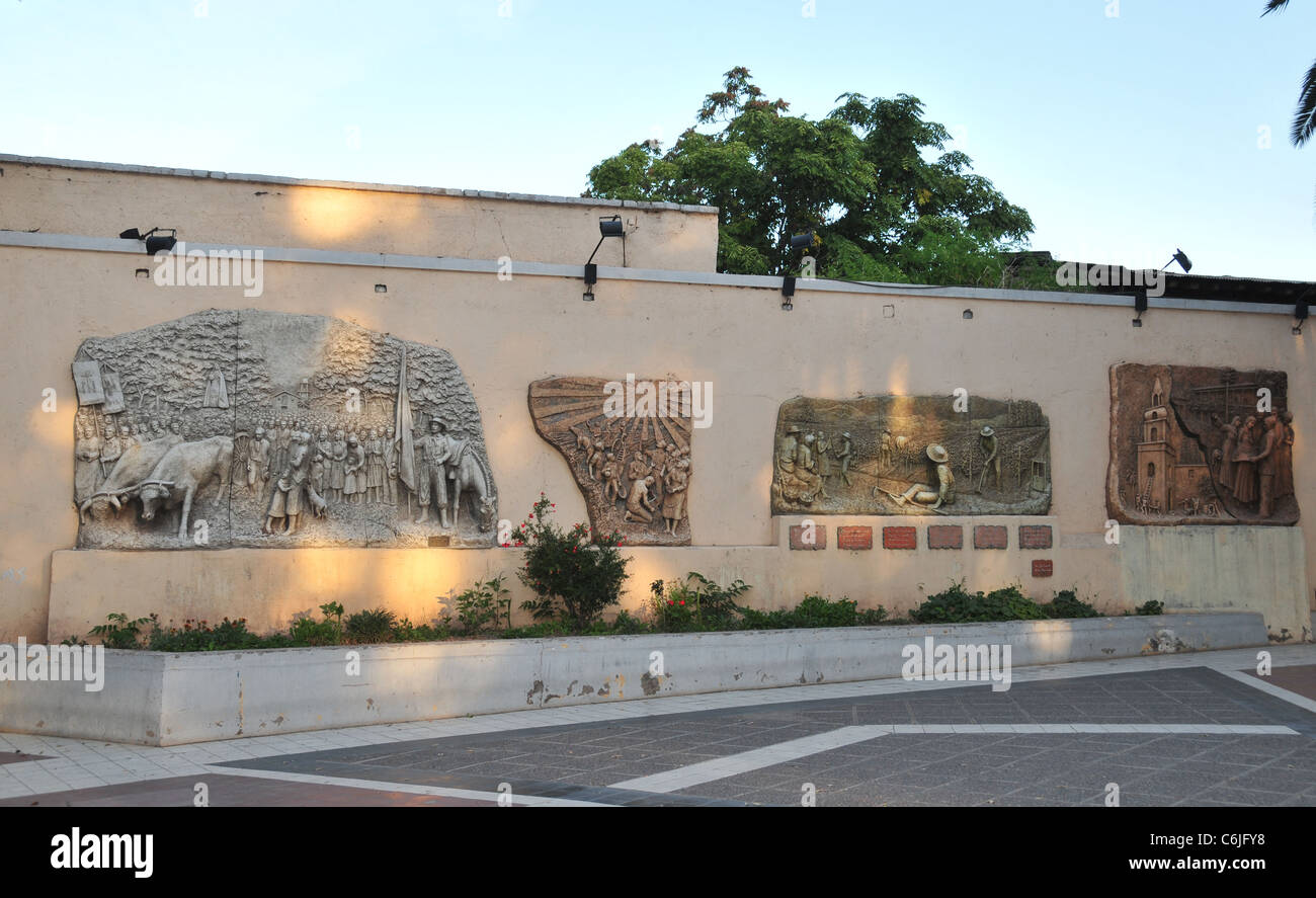 Grape harvest festival argentina hi-res stock photography and images ...